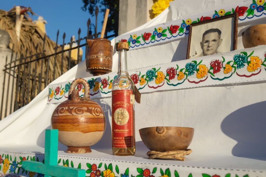 Hanal Pixán; Day of the Dead in the Mayan World